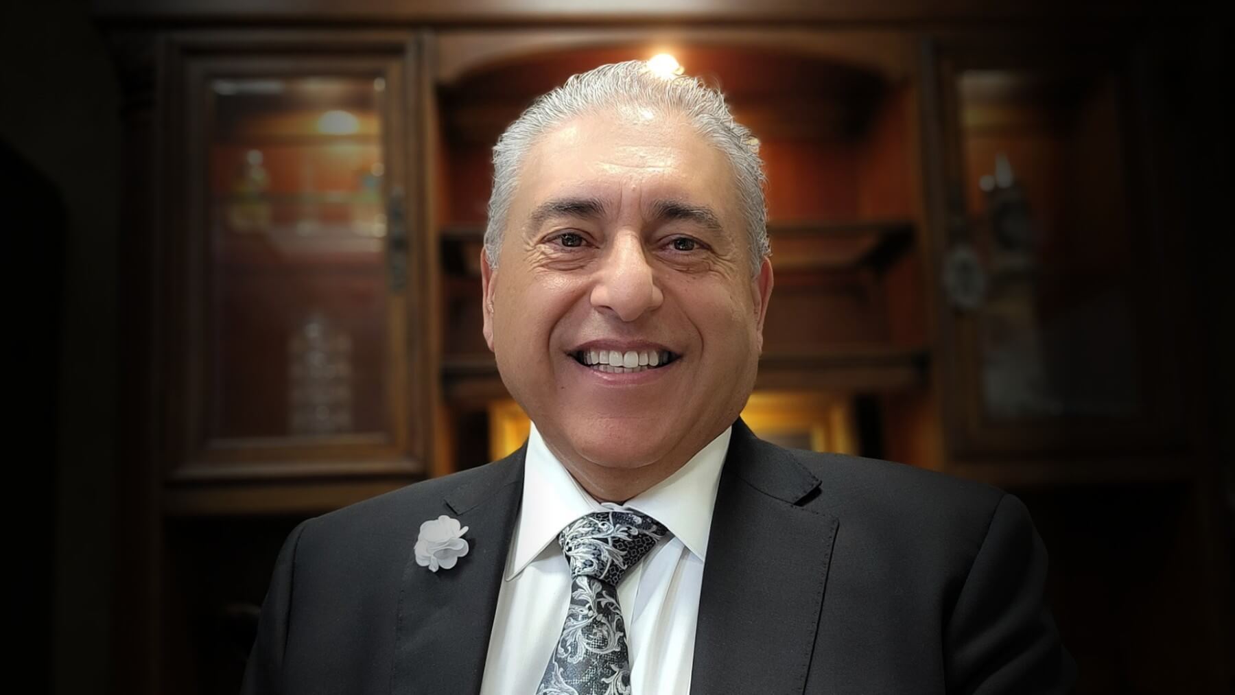 Top Plastic Surgeon Los Angeles & Beverly Hills | Dr. Sean Younai